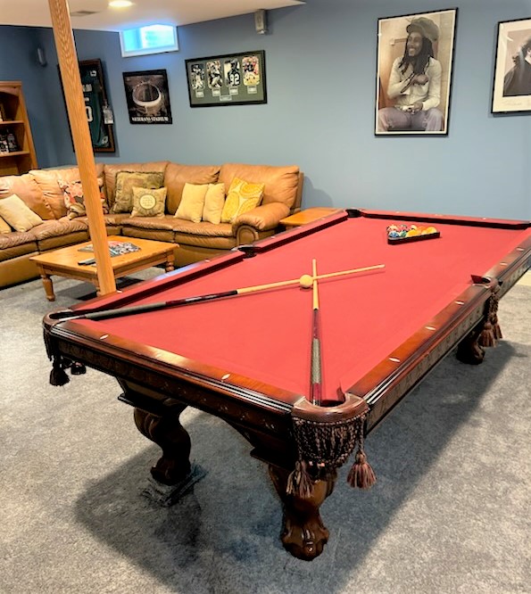 Gently Used 8' Pool Table | Royal Billiard & Recreation